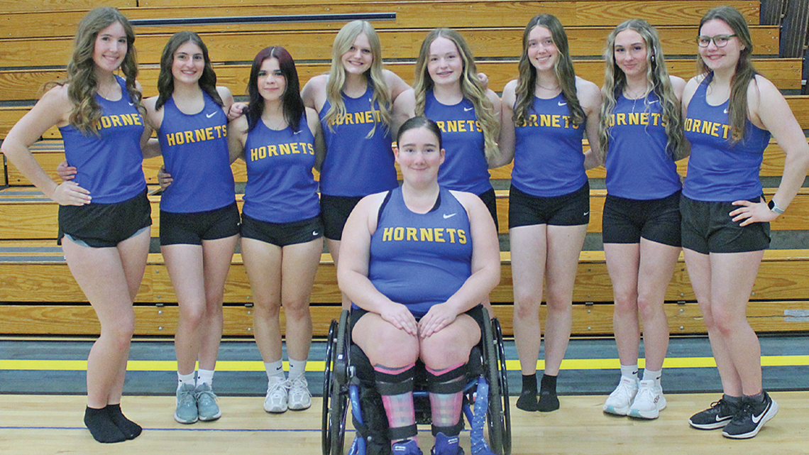 Hornet track girls at the starting line
